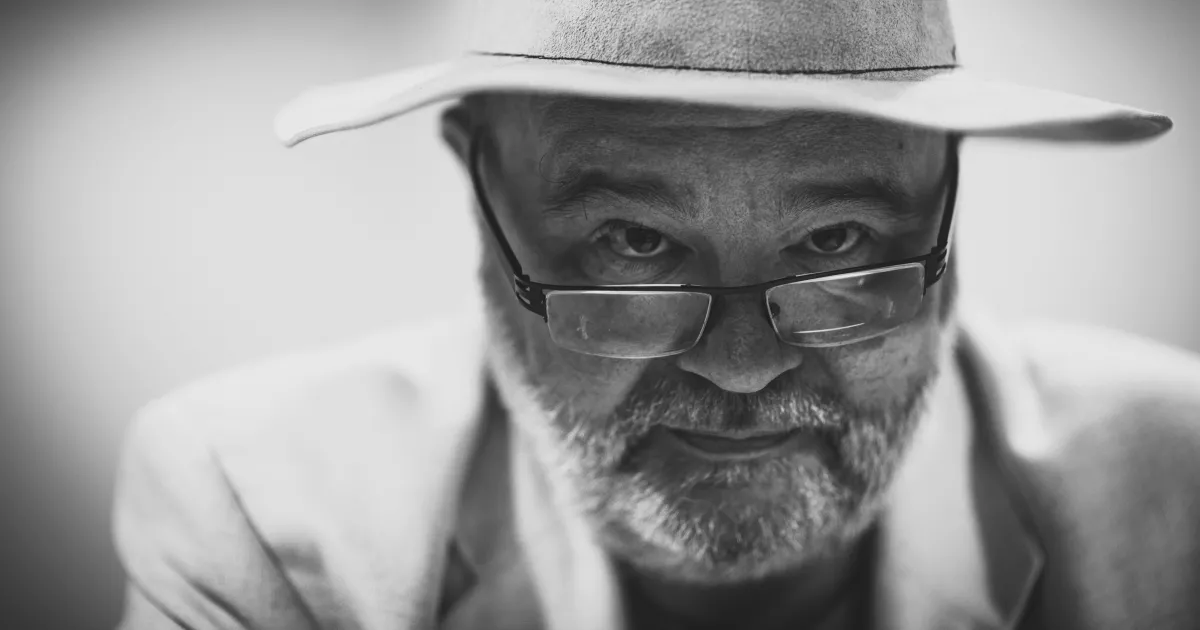 Jan Błoński: Weiser, który jest tajemnicą i filozoficzny kamień ...